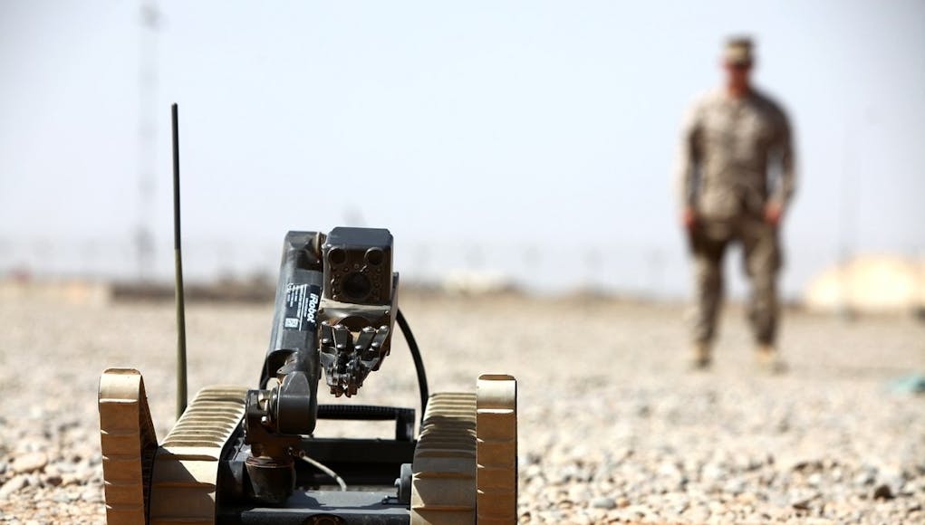 QinetiQ wins US Army CRS(I) contract for small ground robots QinetiQ wins US Army CRS(I) contract for small ground robots