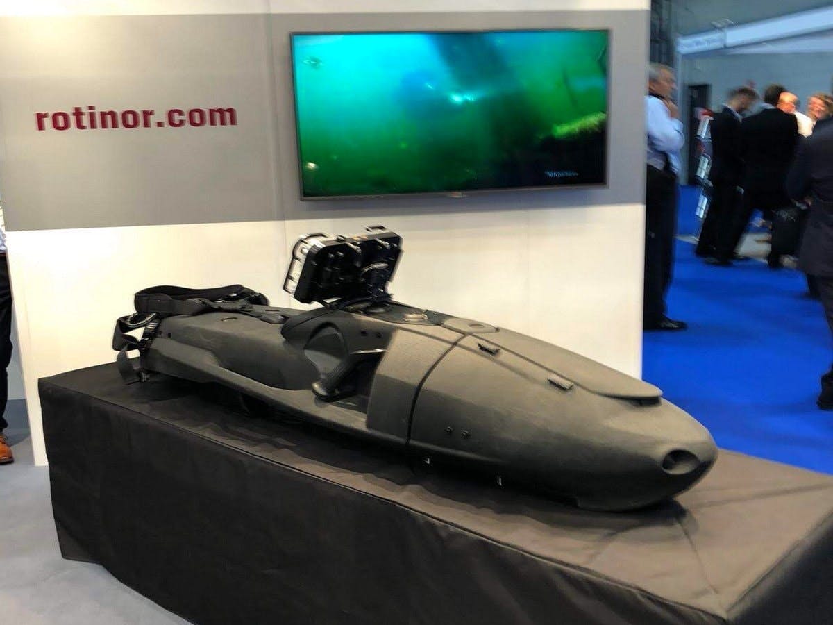 UDT 2018: Rotinor display ‘Back Shadow’ diver propulsion device
