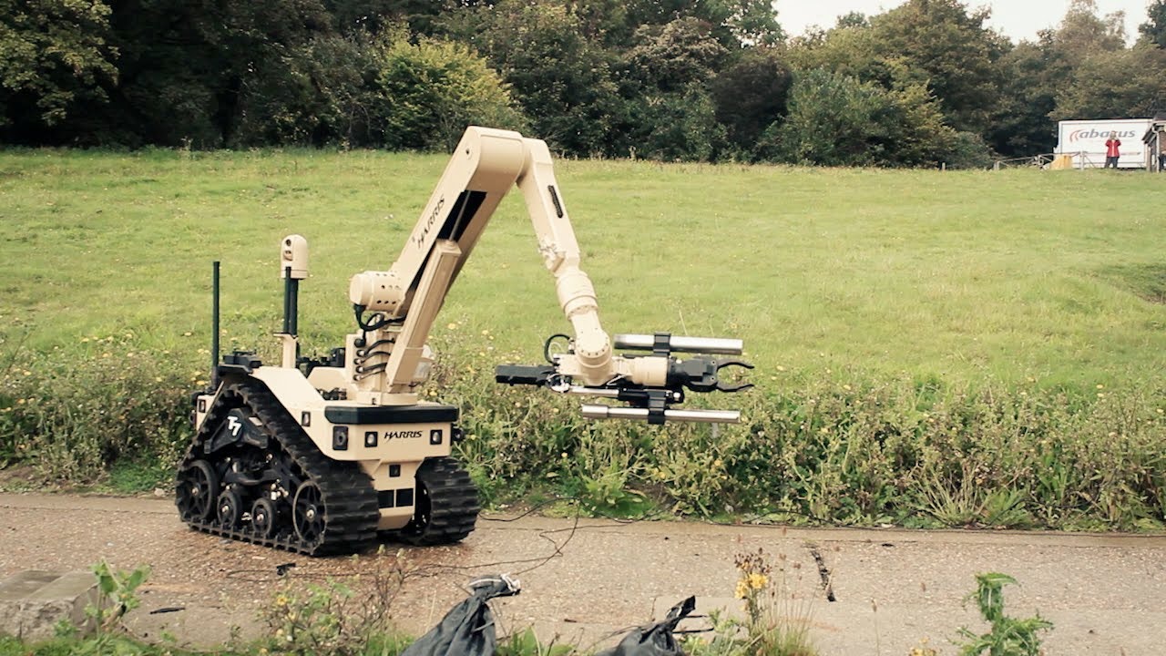 British Army receive first deliveries of new bomb disposal robots