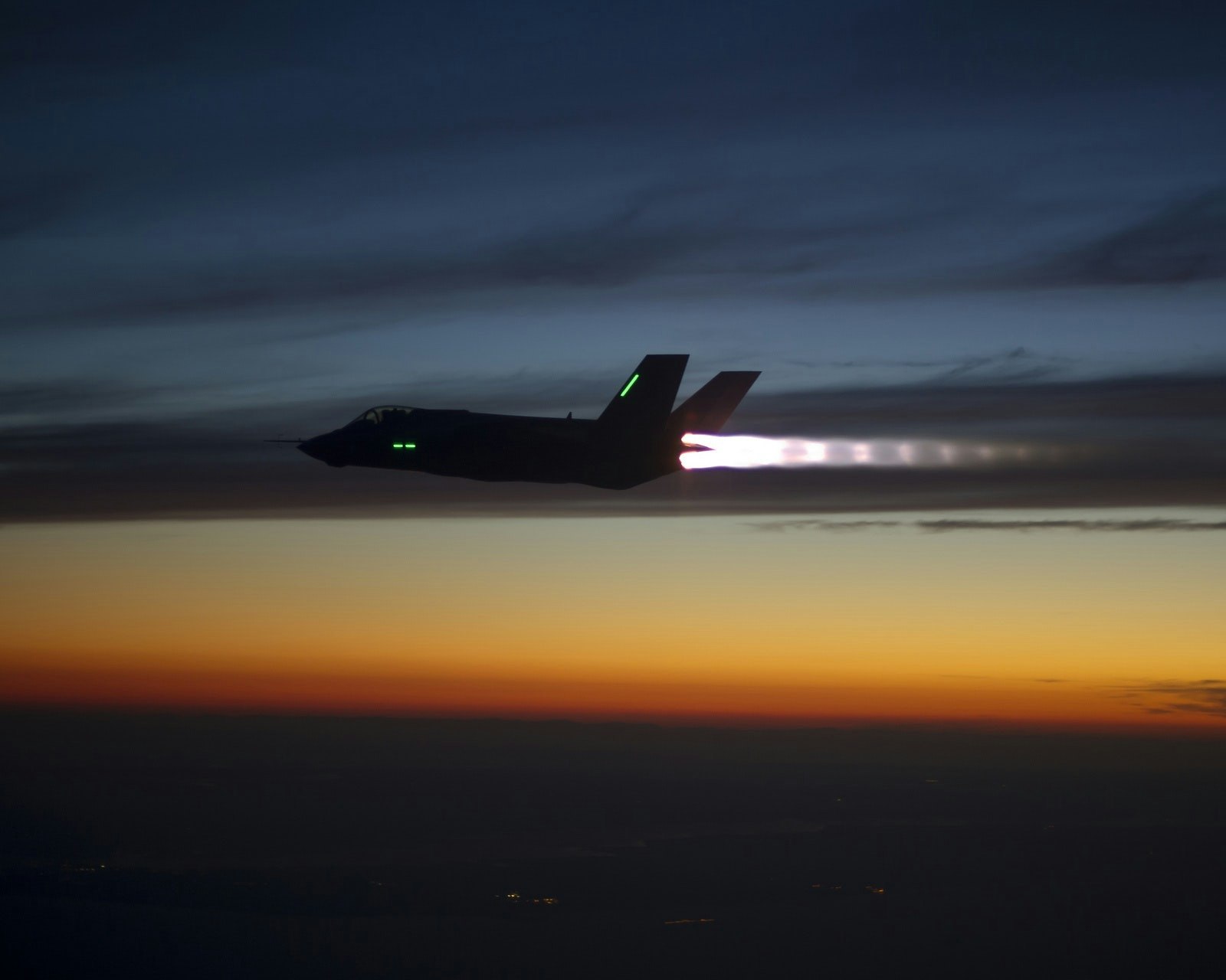 Will the F-35 feature laser weapons?