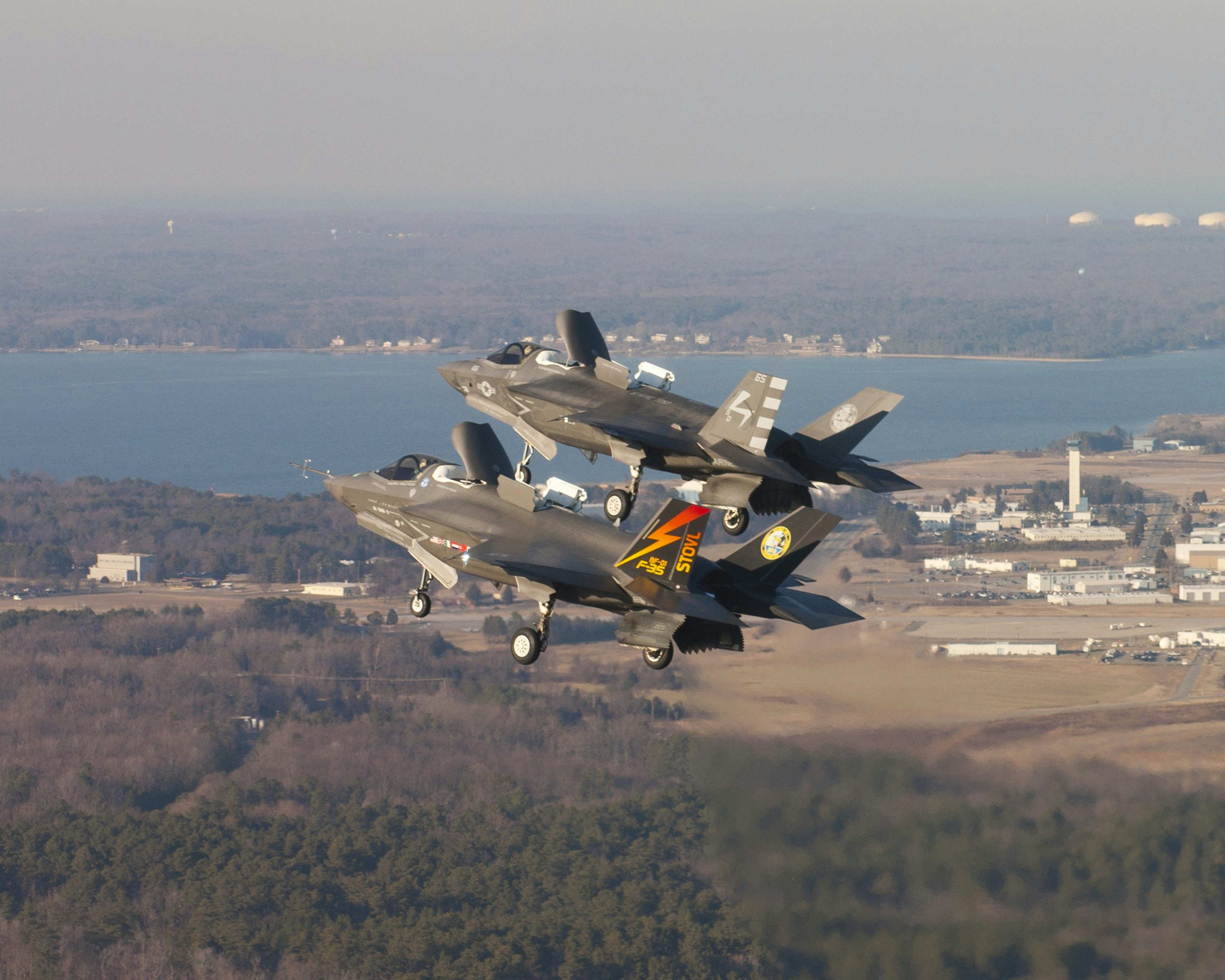 F-35Bs Hover together in formation