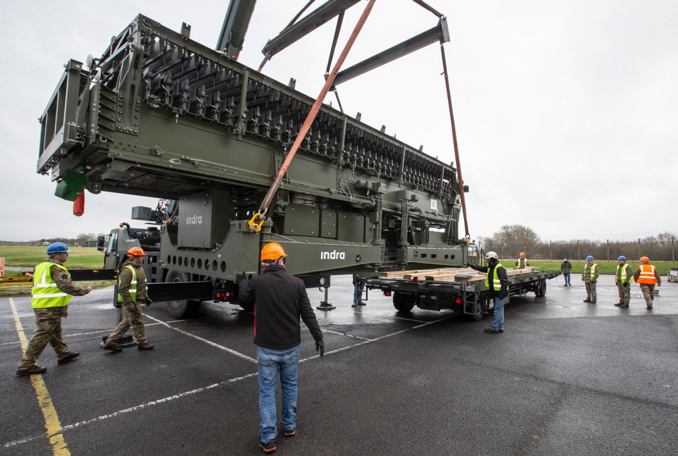 New long-range air defence radar delivered to UK
