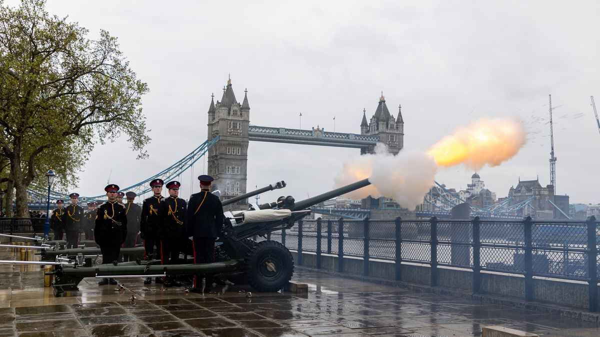 A guide to gun salutes
