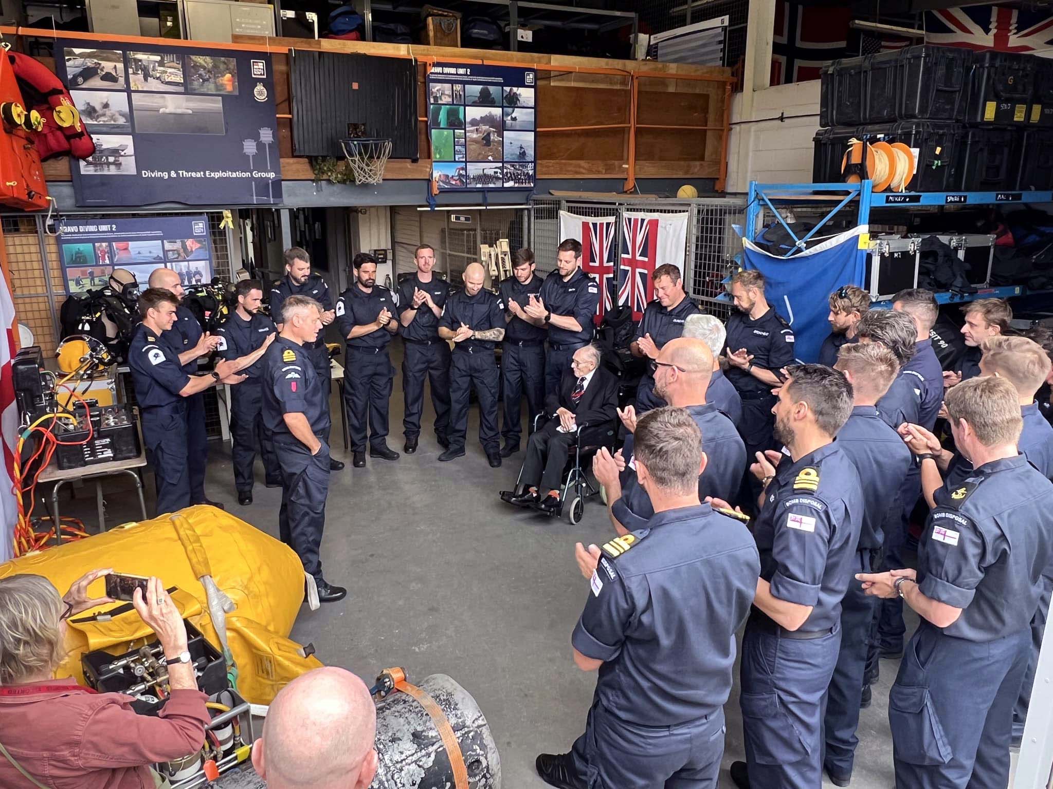 Royal Navy divers honour WW2 bomb disposal hero