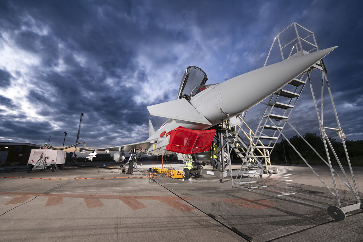 British Typhoon test jet trials powerful new radar