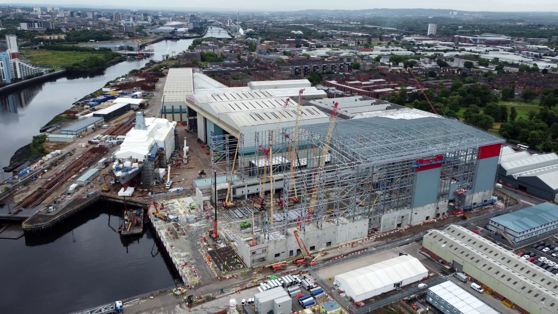 Drone video shows progress on Glasgow ‘frigate factory’