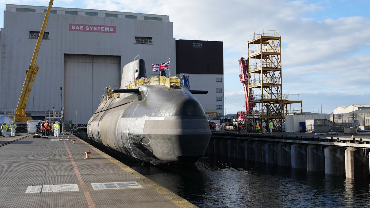 Timelapse shows launch of powerful new British nuclear sub