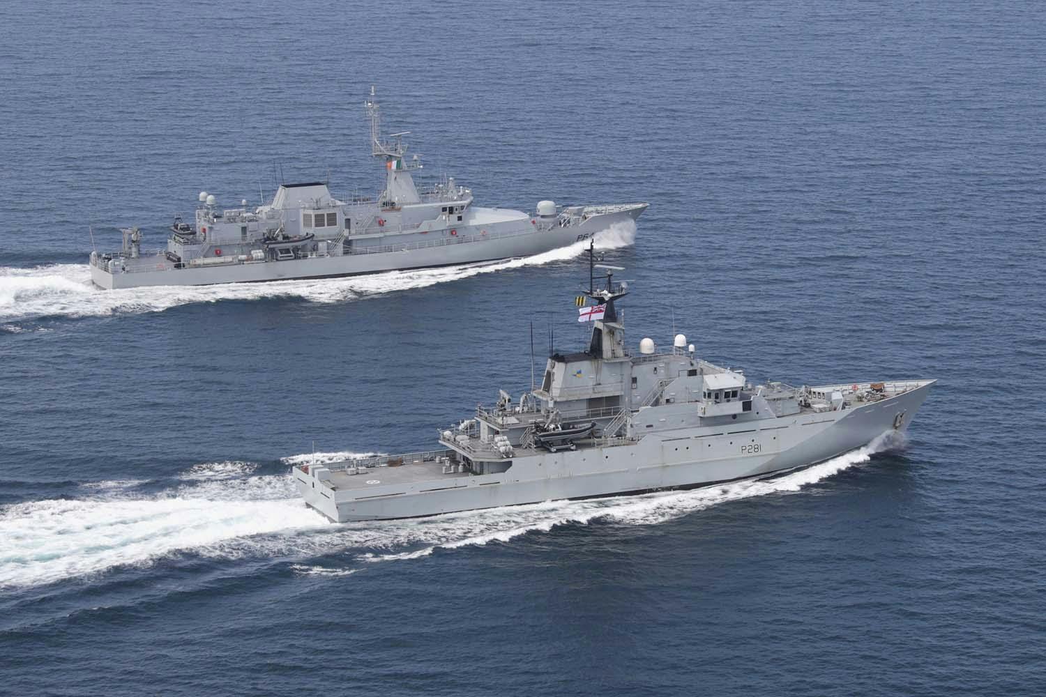 Royal Navy and Irish Navy train together in Celtic Sea