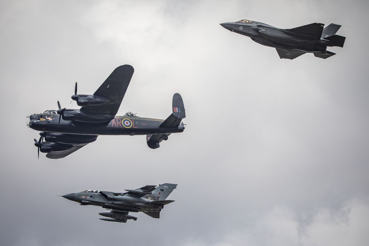 The Lockheed Martin 'JSTARS Recap' project, look familiar?