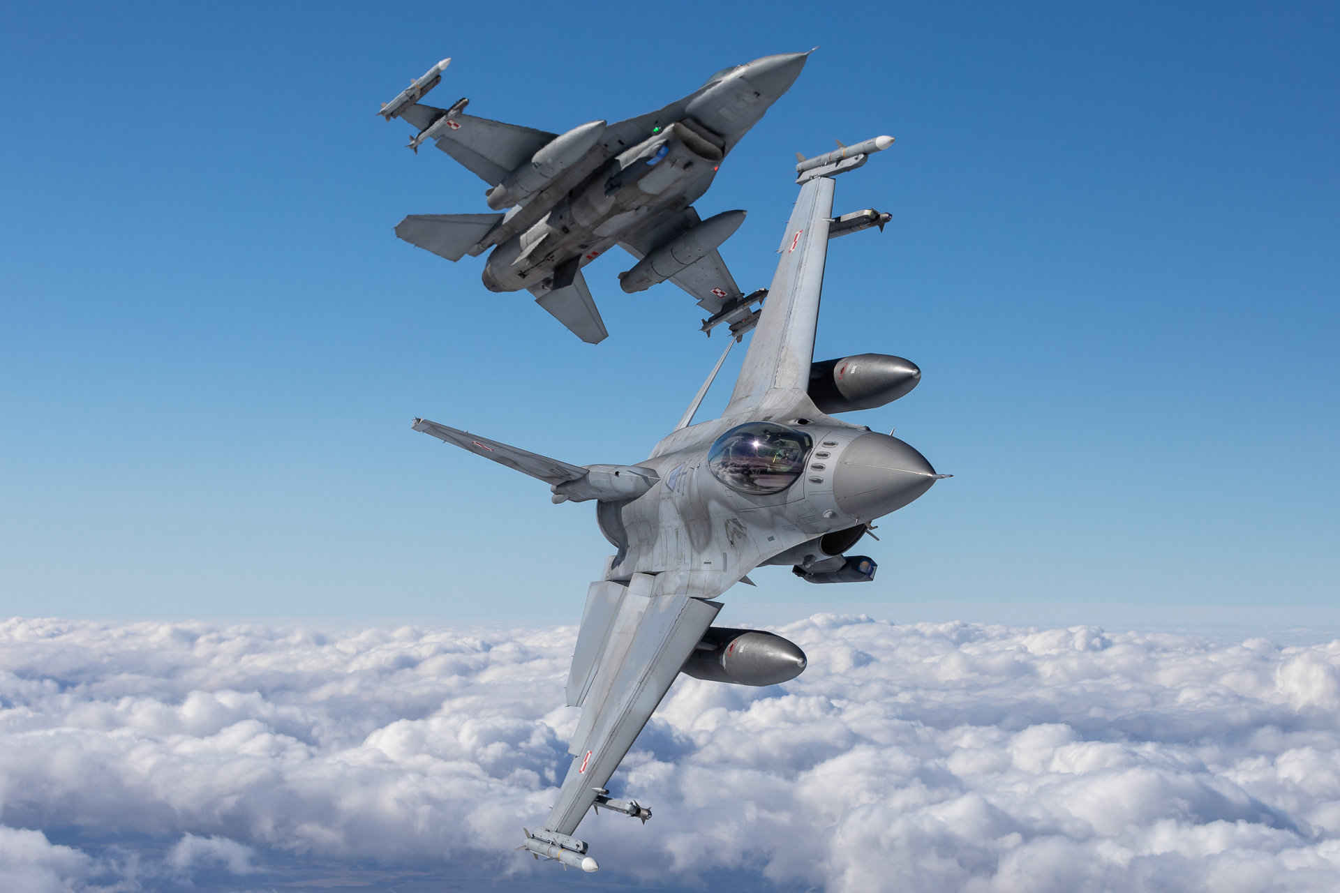 NATO aircraft practice air policing drills over Estonia