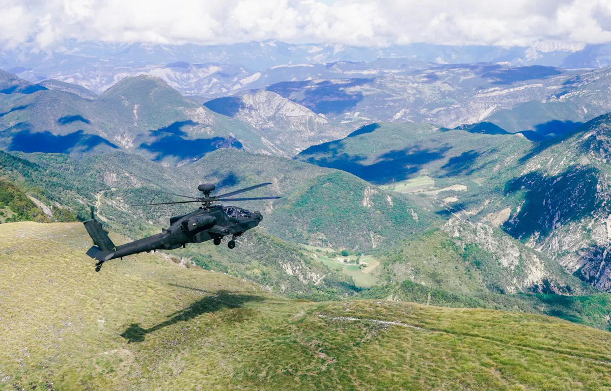 British Apache helicopters train over French Alps
