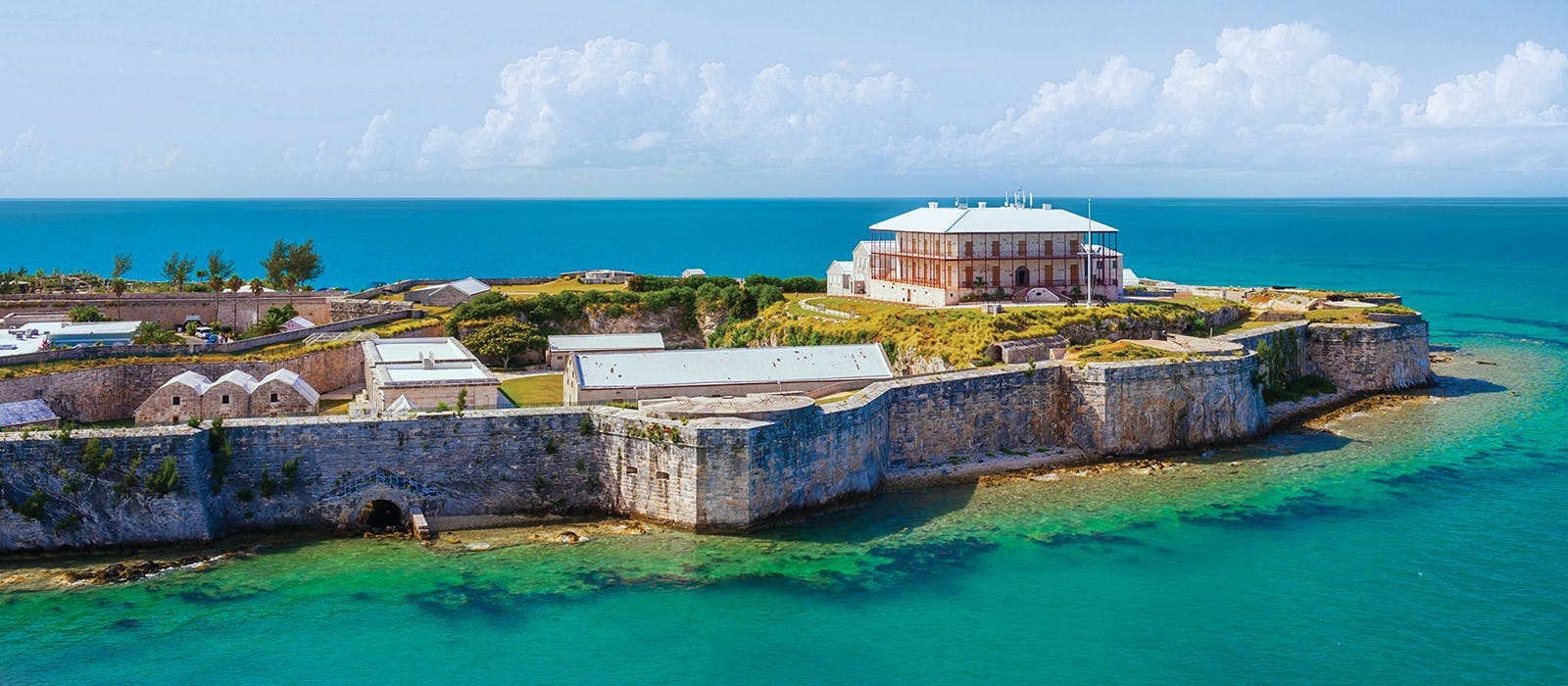 Fortress Bermuda – Four centuries guarding Britain’s interests overseas
